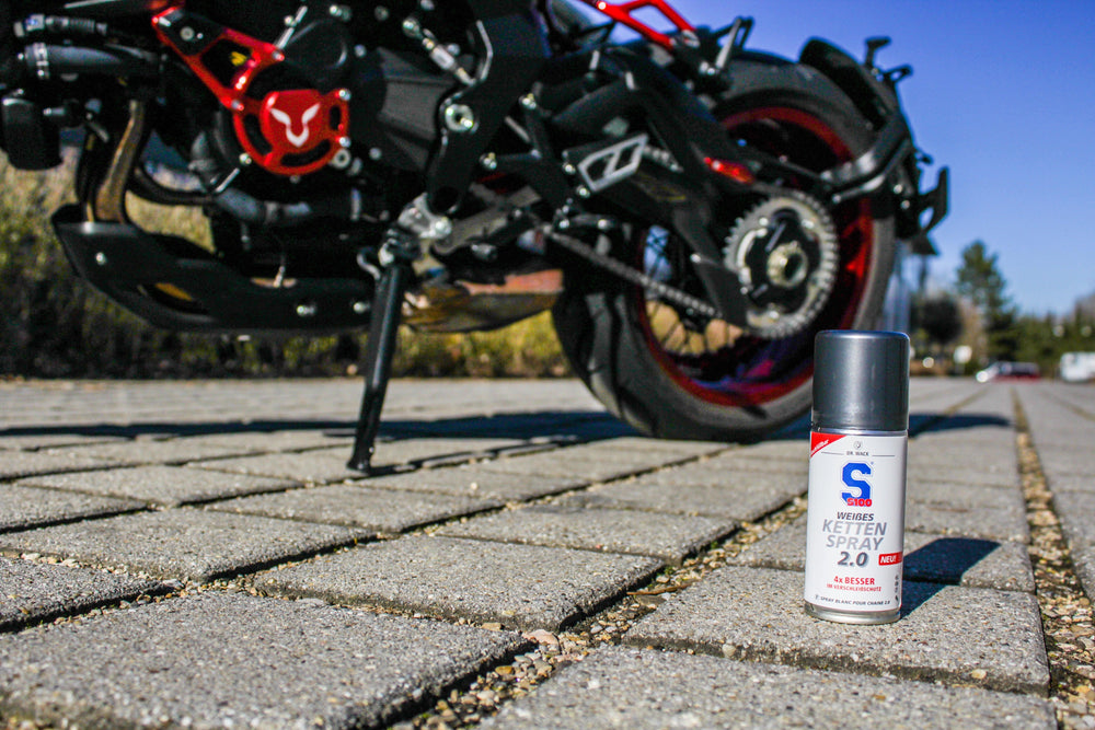 S100 White chain spray 2.0 400ml - chain care | motogadget
