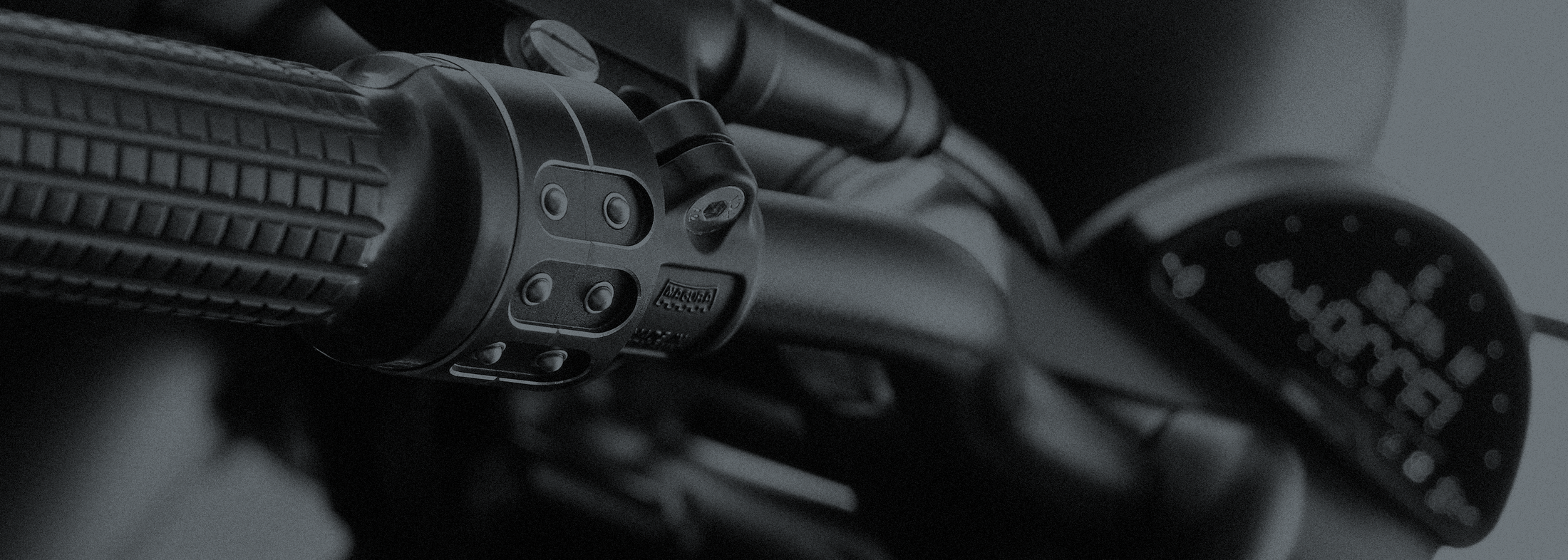 Motorcycle buttons & handlebar grips | motogadget